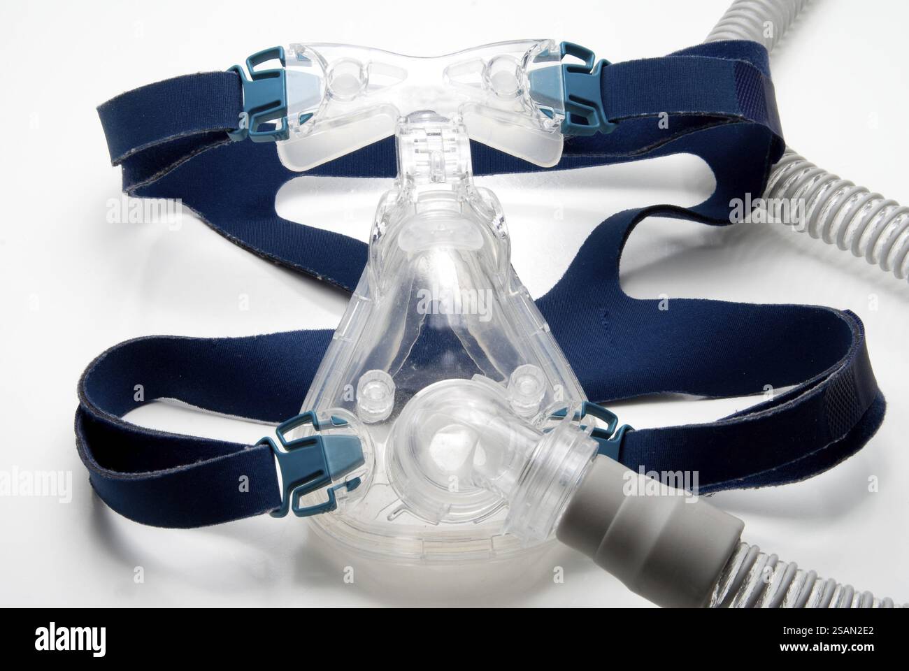 A full face mask for a CPAP machine Stock Photo - Alamy