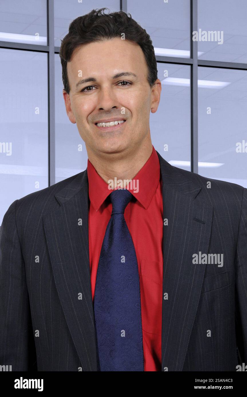 Wearing formal suits hi-res stock photography and images - Alamy