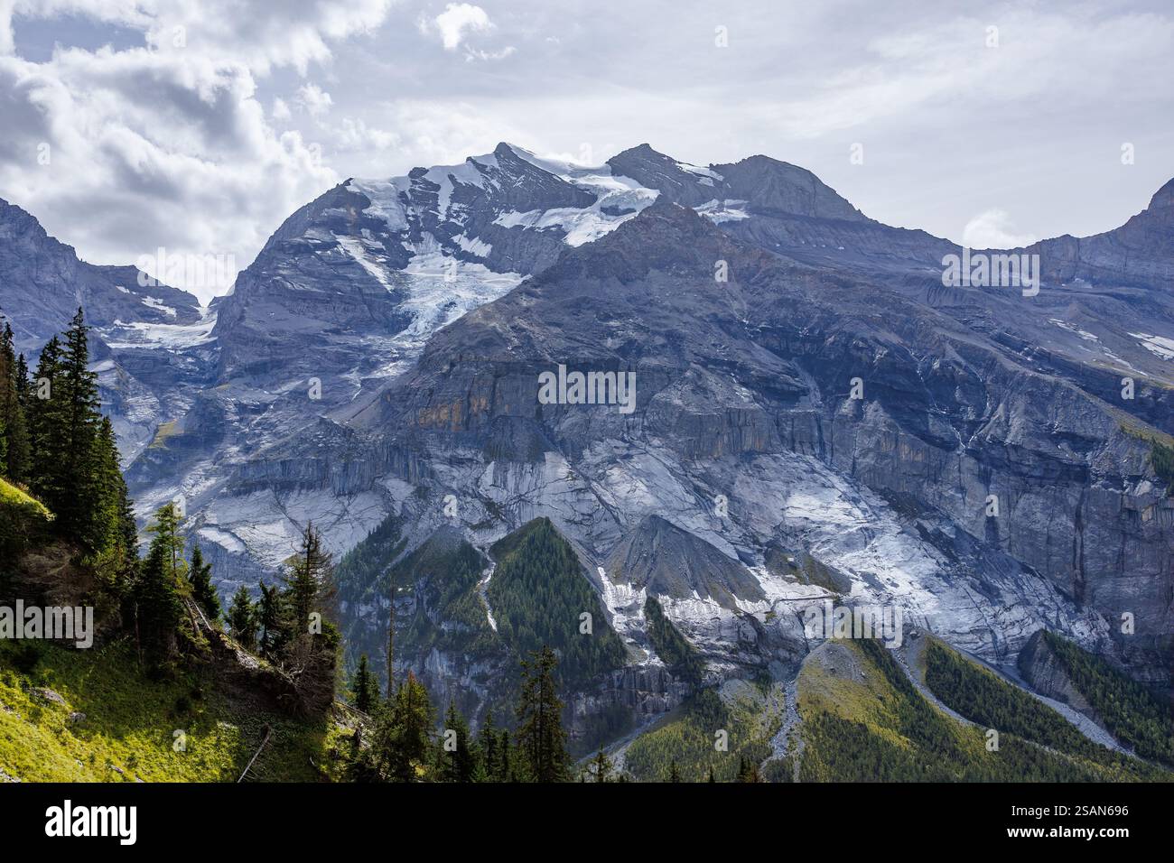 The Alps, a majestic and iconic mountain range in Europe, stretch ...