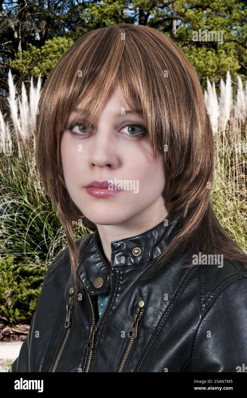 Beautiful looking person hi-res stock photography and images - Alamy