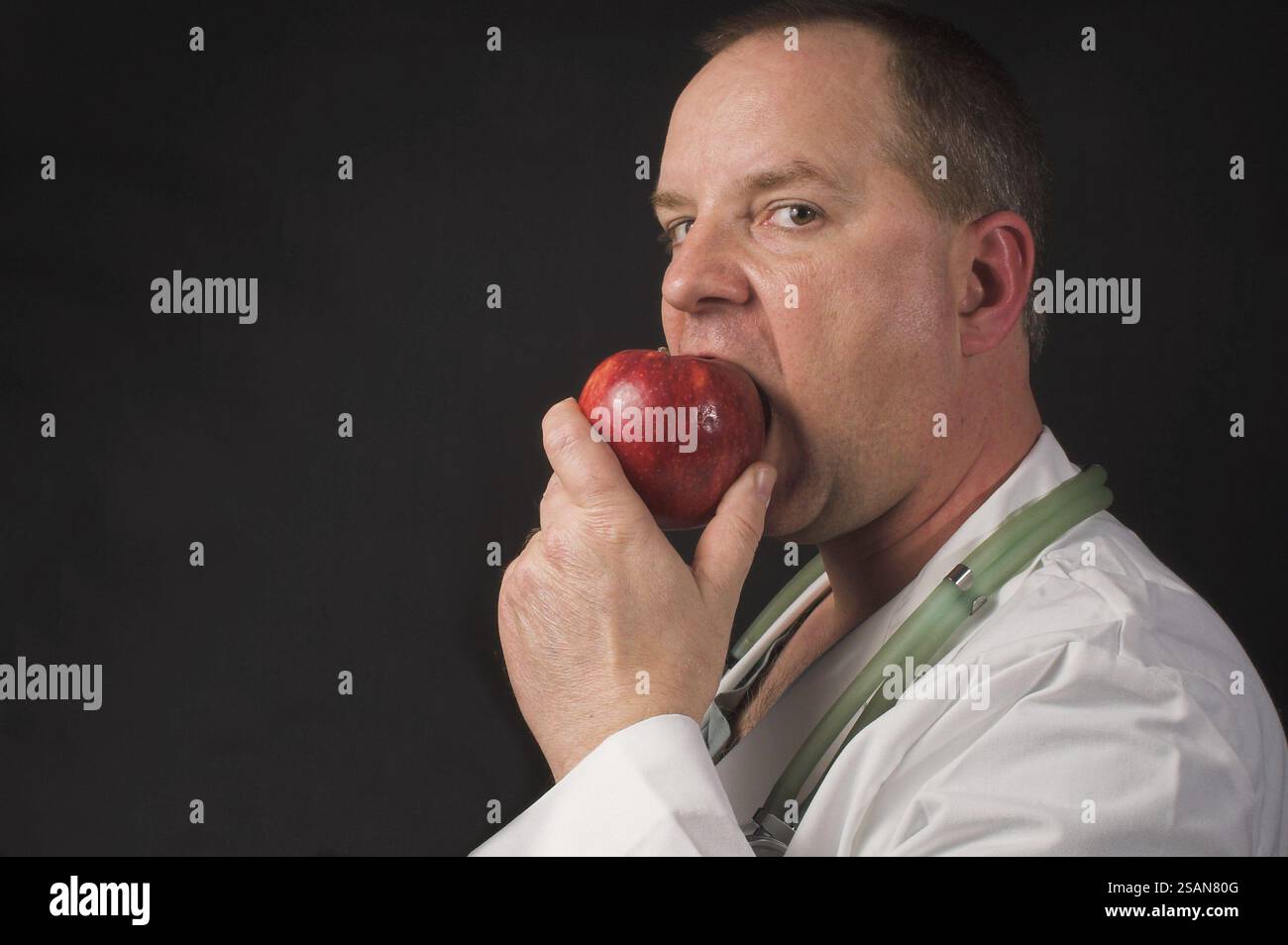 One apple day doctor hi-res stock photography and images - Alamy