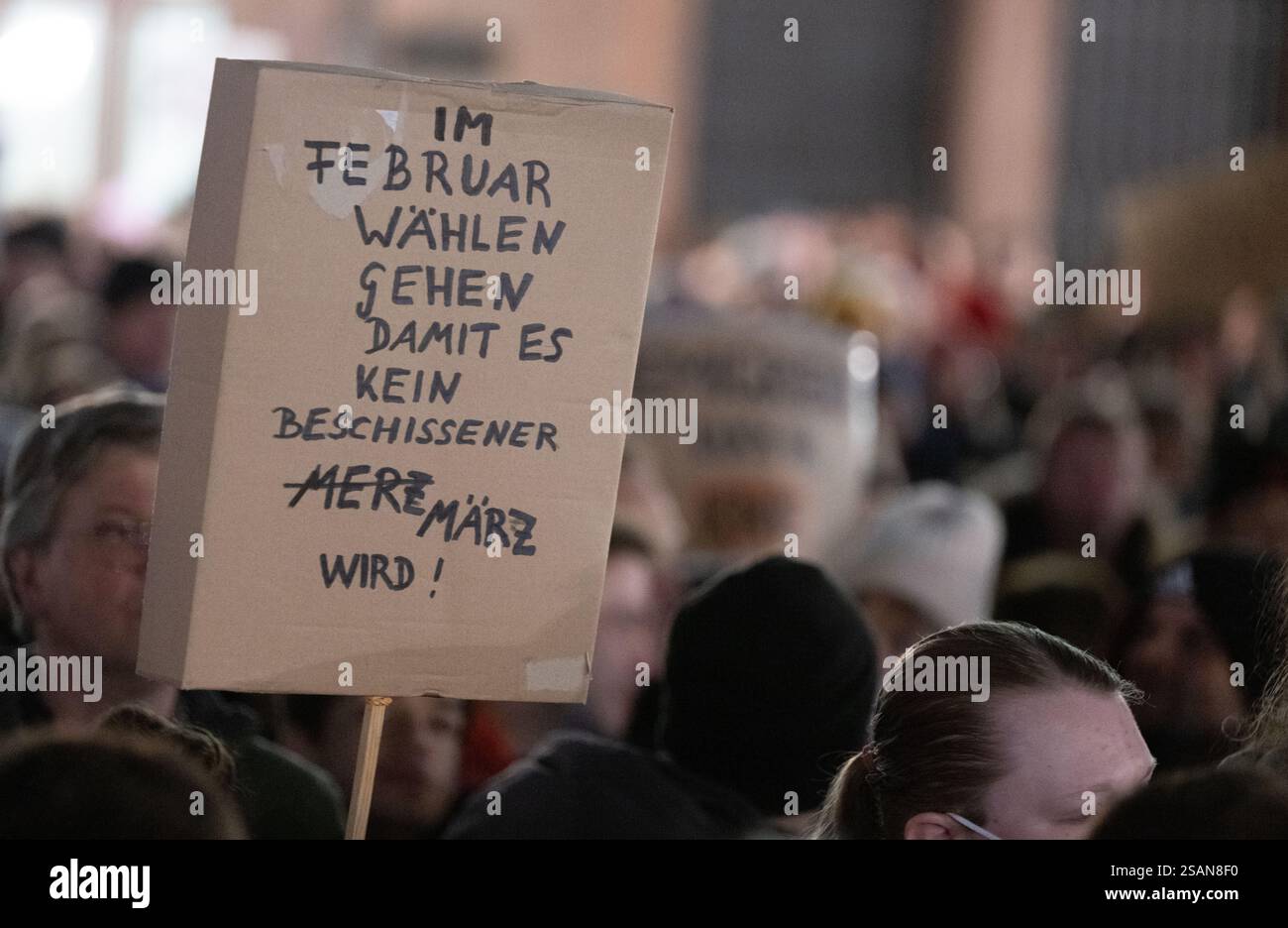 30 January 2025, Hesse, Frankfurt/Main: Demonstrators protest on the ...