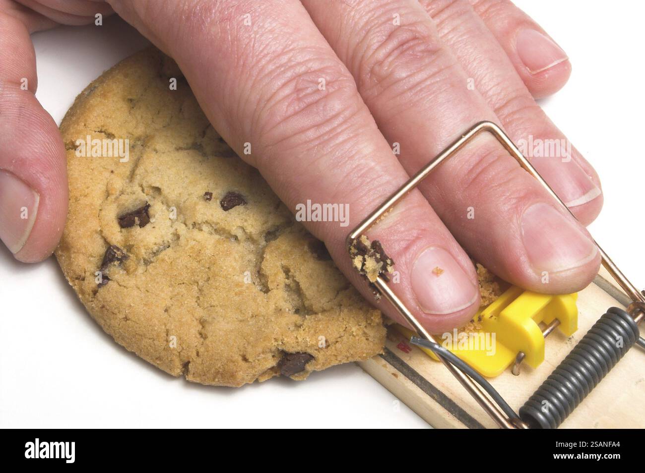 Mouse traps hi-res stock photography and images - Alamy