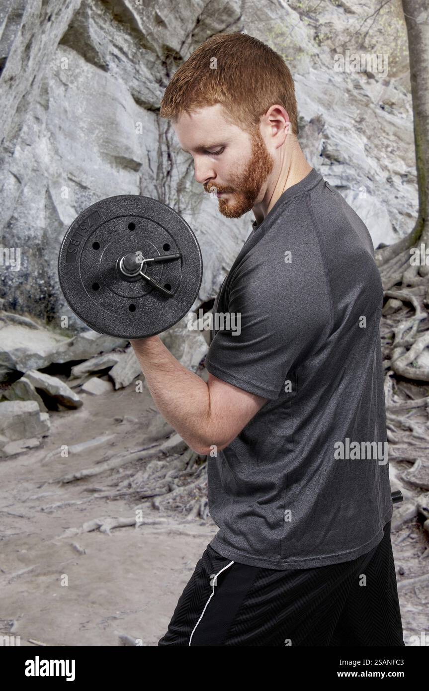 Attractive muscular young mans hi-res stock photography and images - Alamy