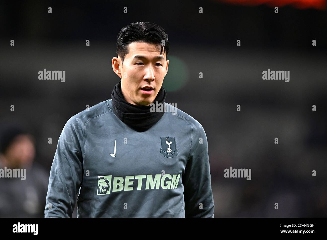 London, UK. 30th Jan, 2025. Son Heung-Min of Tottenham Hotspur warms up ...