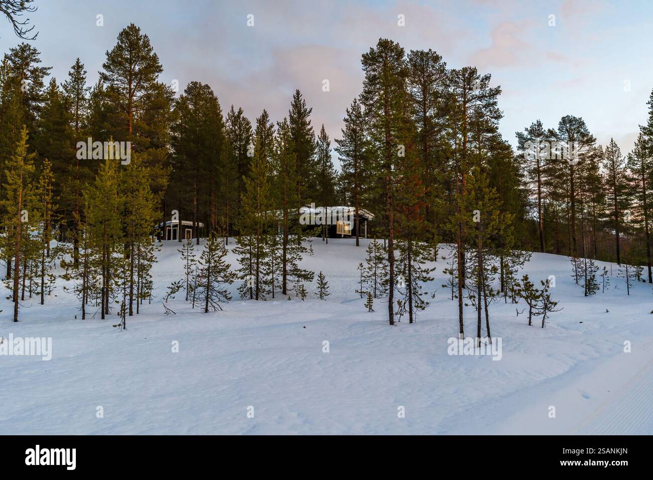 Beautiful winter landscape in Finnish Lapland around Akaslompolo ...