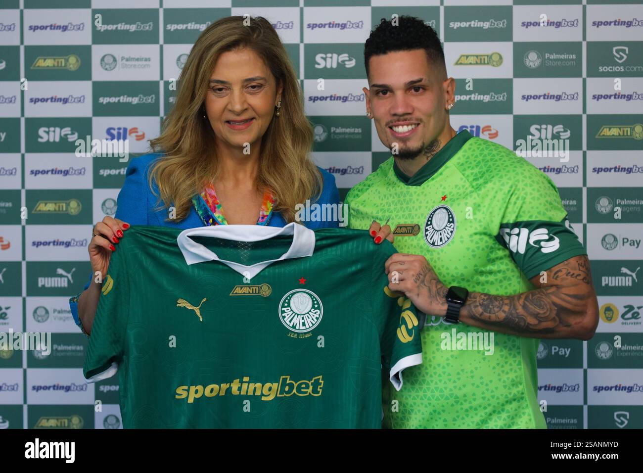 President Leila Pereira during the presentation of Palmeiras' new ...