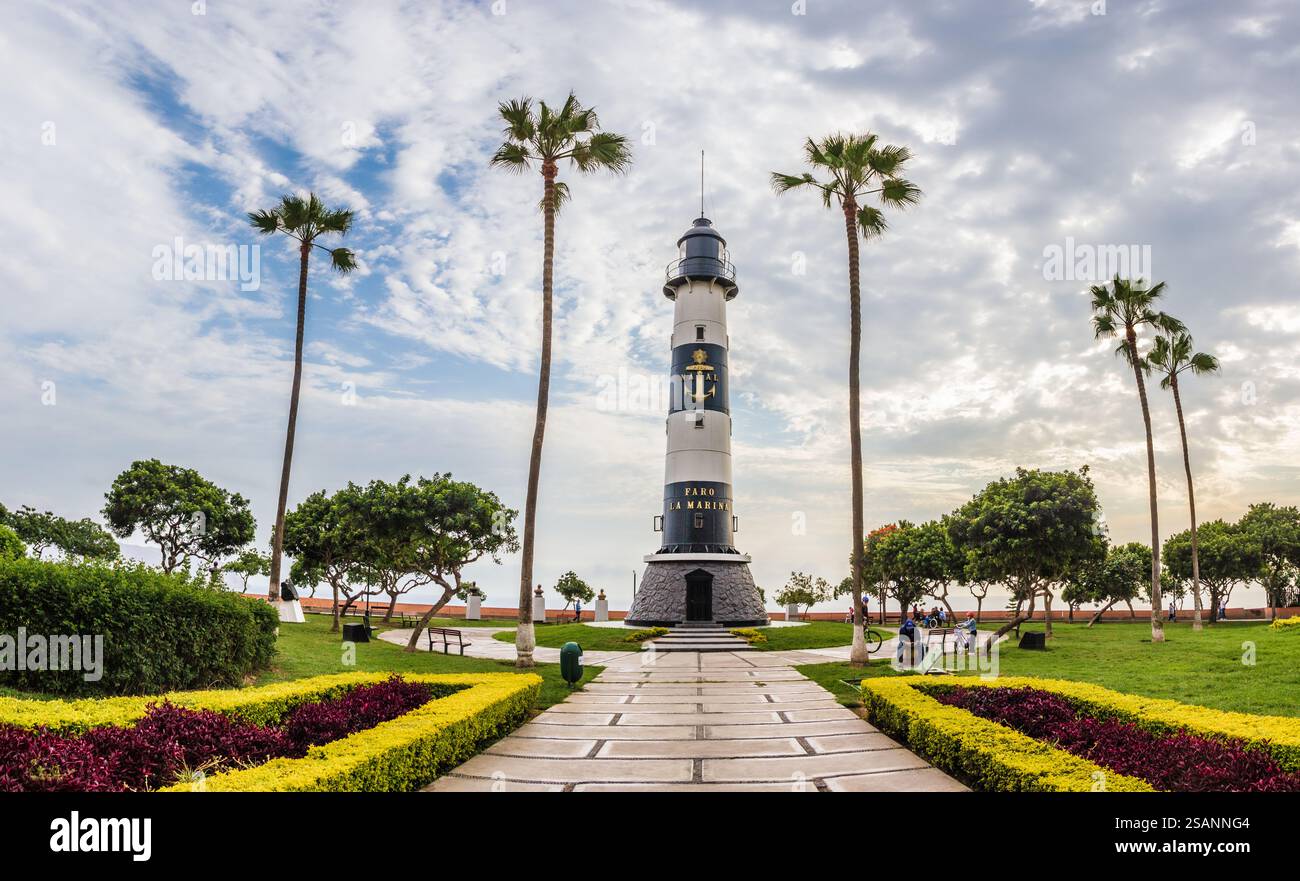 Urban miraflores lima peru hi-res stock photography and images - Alamy
