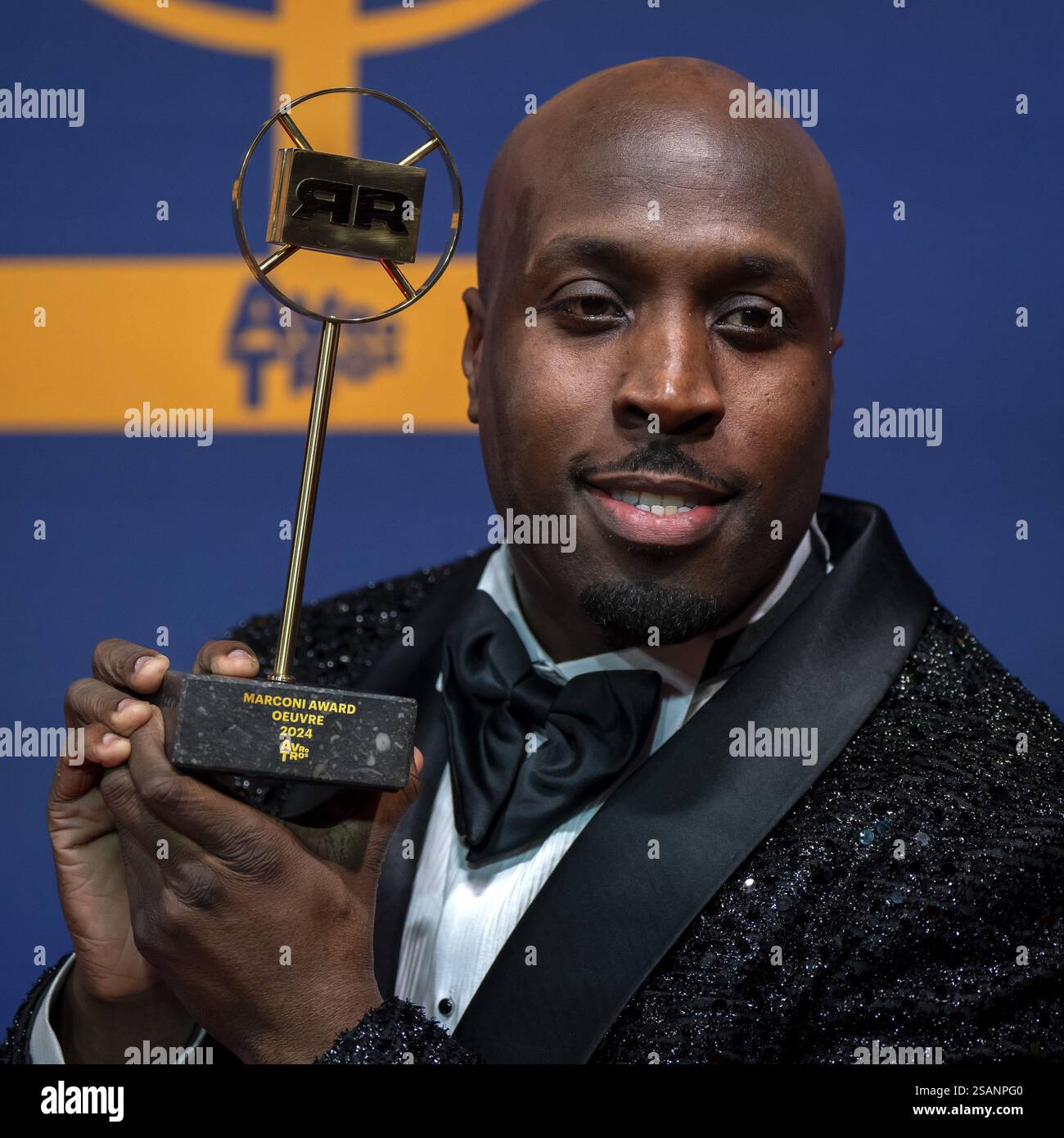 HILVERSUM - Fernando Halman with the Marconi Oeuvre Award during the ...