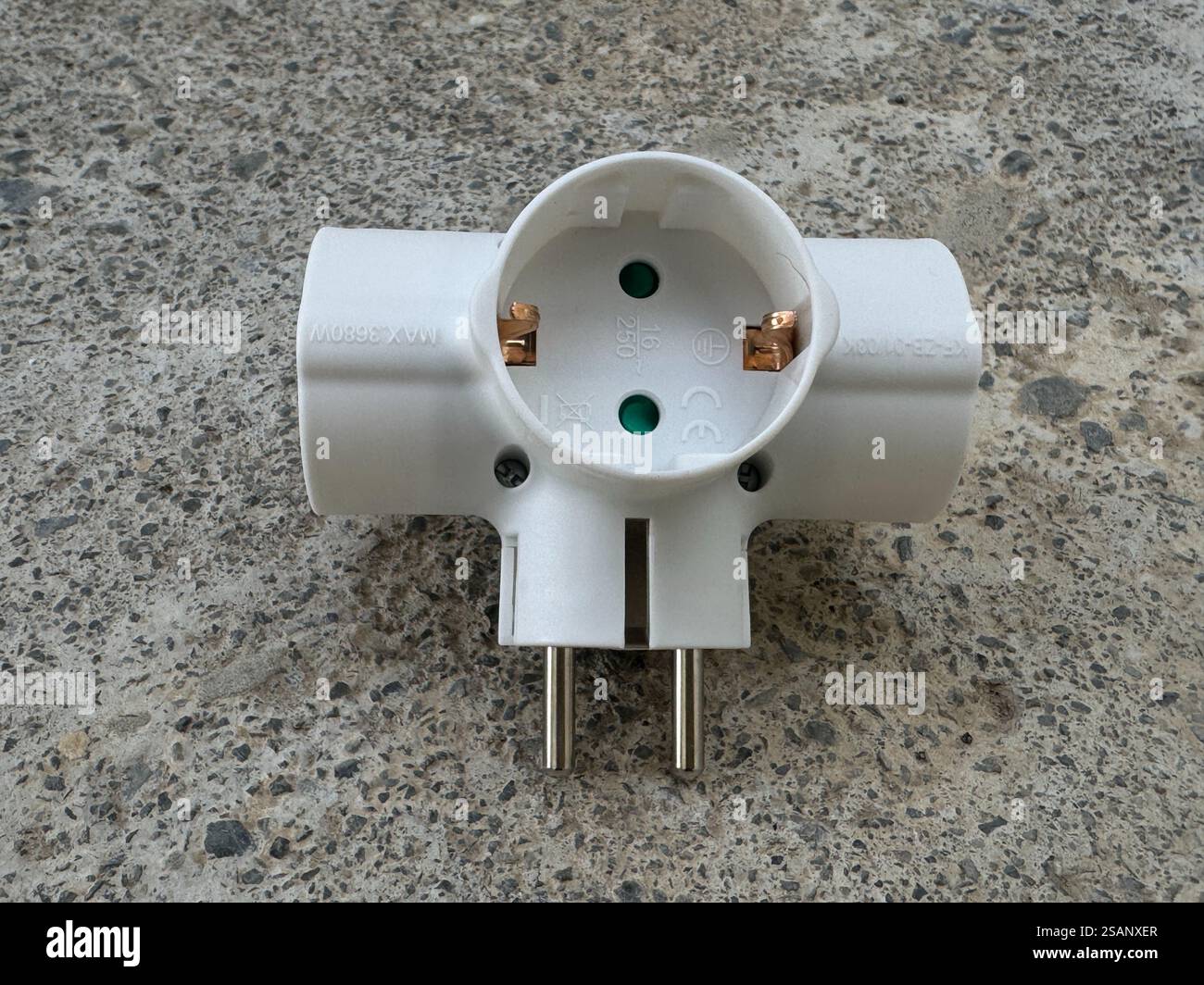European electrical power plug hi-res stock photography and images - Alamy