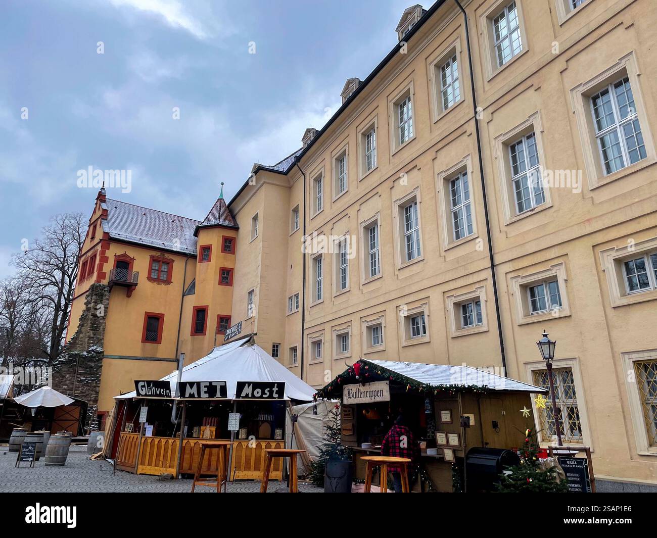 Mittelalter Weihnachtsmarkt mit Schloß bei der Karlsburg Durlach Stock ...