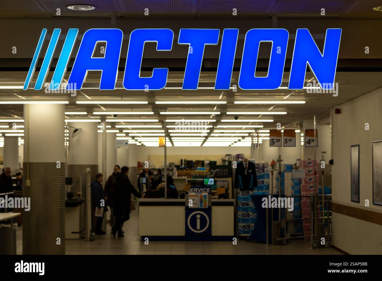 Action store logo. Action is a supermarket food and non-food store ...