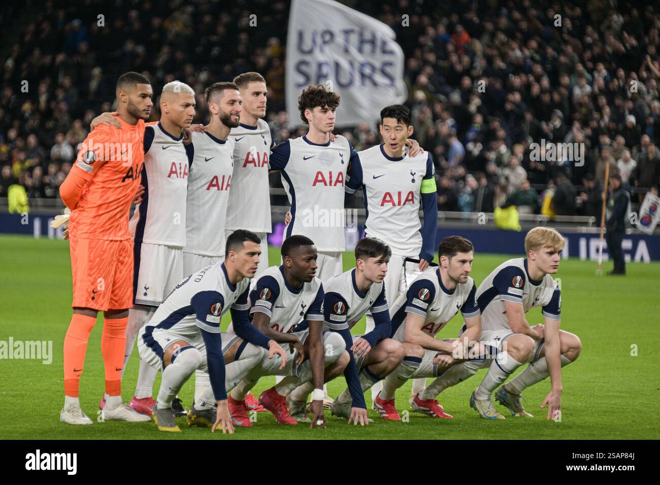 Tottenham Hotspur line up before the UEFA Europa League match between ...