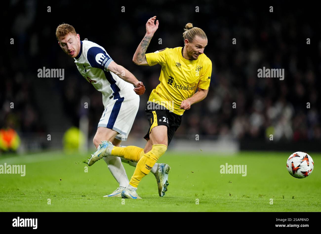 IF Elfborg's Niklas Hult (right) and Tottenham Hotspur's Dejan ...