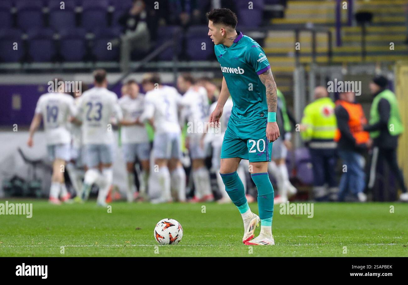 Brussels, Belgium. 30th Jan, 2025. Anderlecht's Luis Vazquez looks dejected during a soccer game ...