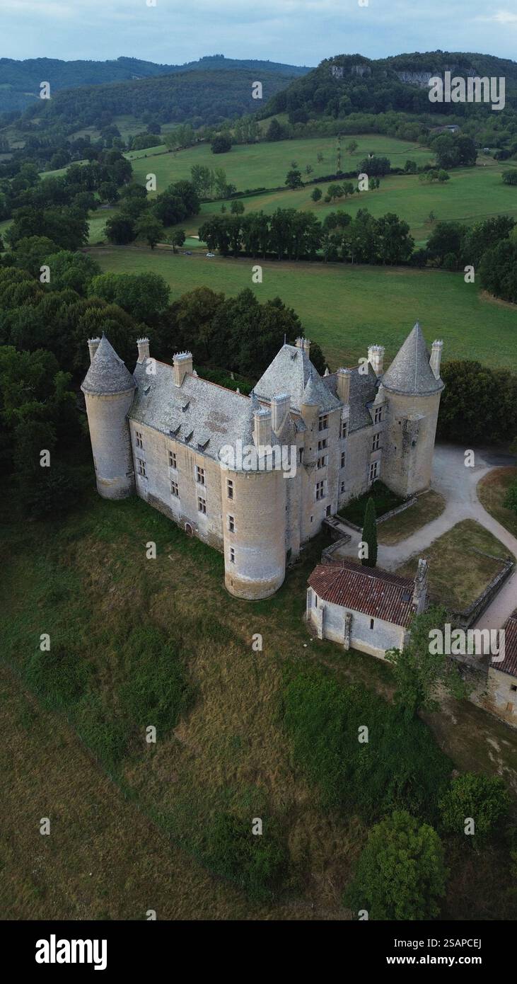 Chateau de montal hi-res stock photography and images - Alamy