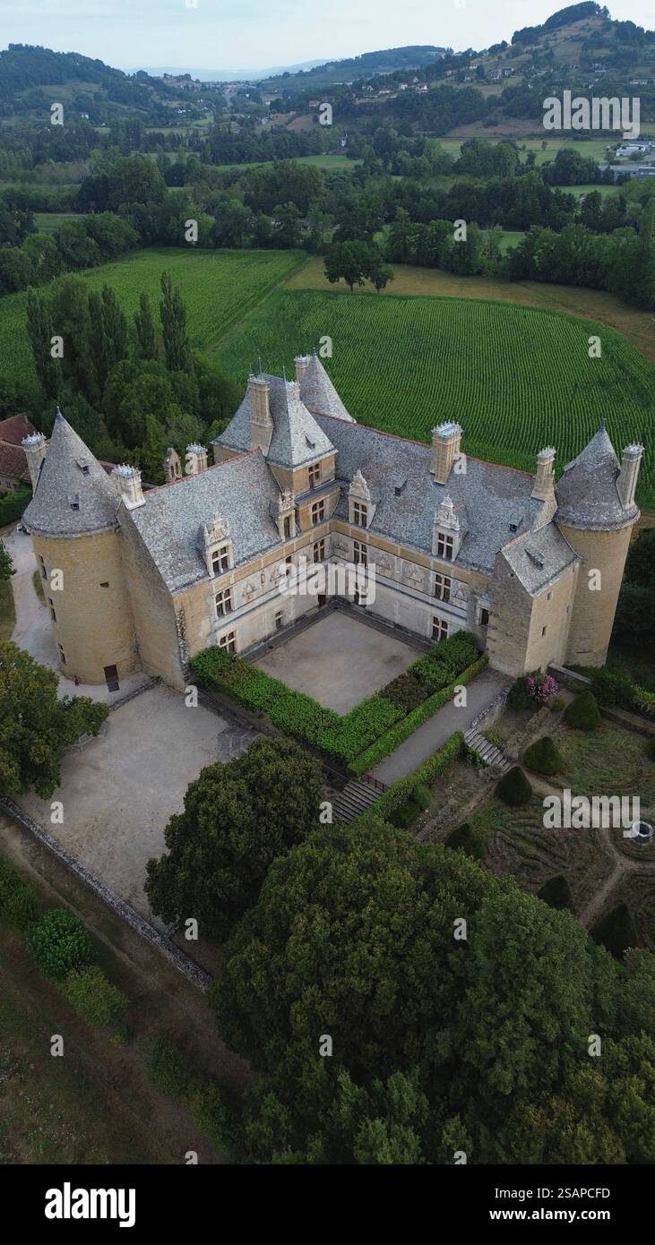 Chateau de montal hi-res stock photography and images - Alamy