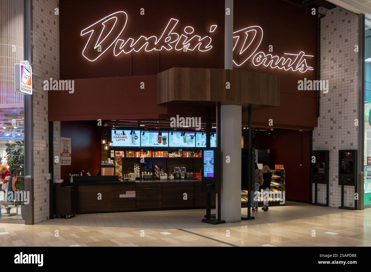 Dunkin' Donuts Neon sign, Dunkin' Donuts is an American global donut ...