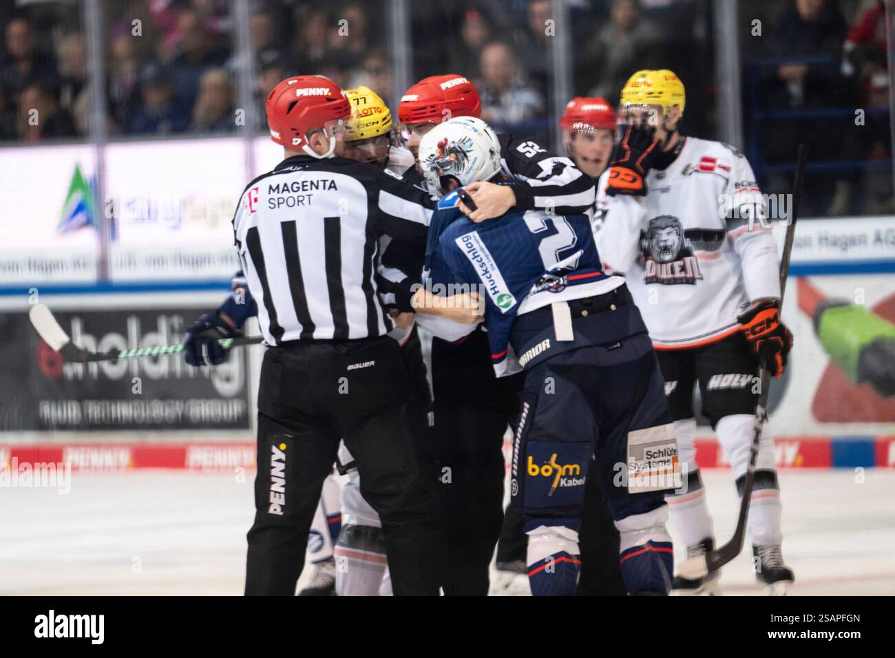 30.01.2025, Balver Zinn Arena, Iserlohn, GER, Penny DEL - Iserlohn ...