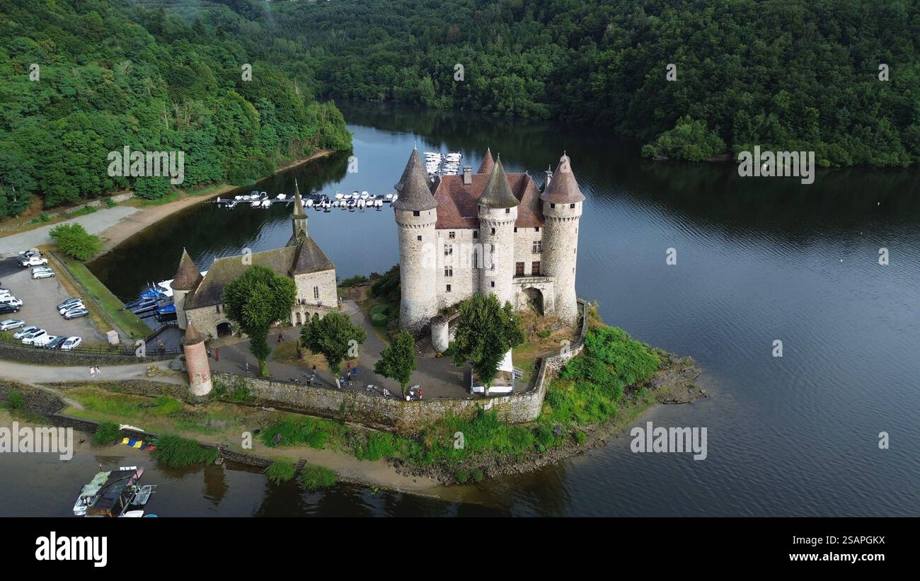 Castle of val hi-res stock photography and images - Alamy