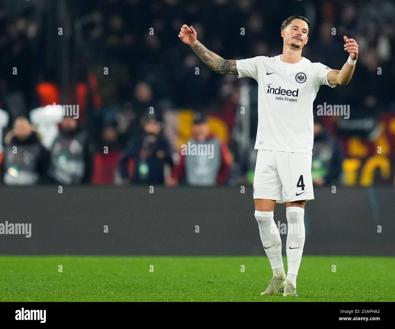 Rom, Italy. 30th Jan, 2025. Soccer: Europa League, AS Roma - Eintracht Frankfurt, preliminary ...