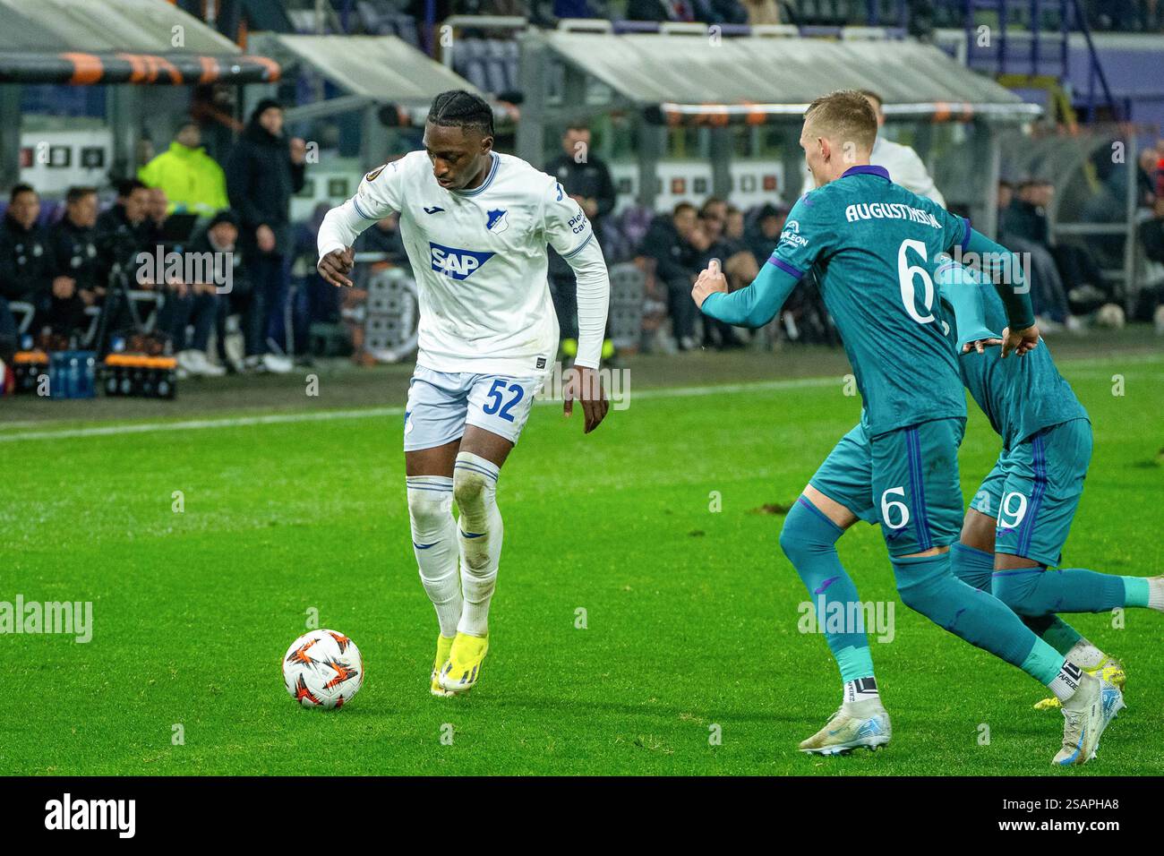 Am Ball David Mokwa (TSG Hoffenheim, #52) RSC Anderlecht vs. TSG 1899 Hoffenheim, Fussball ...