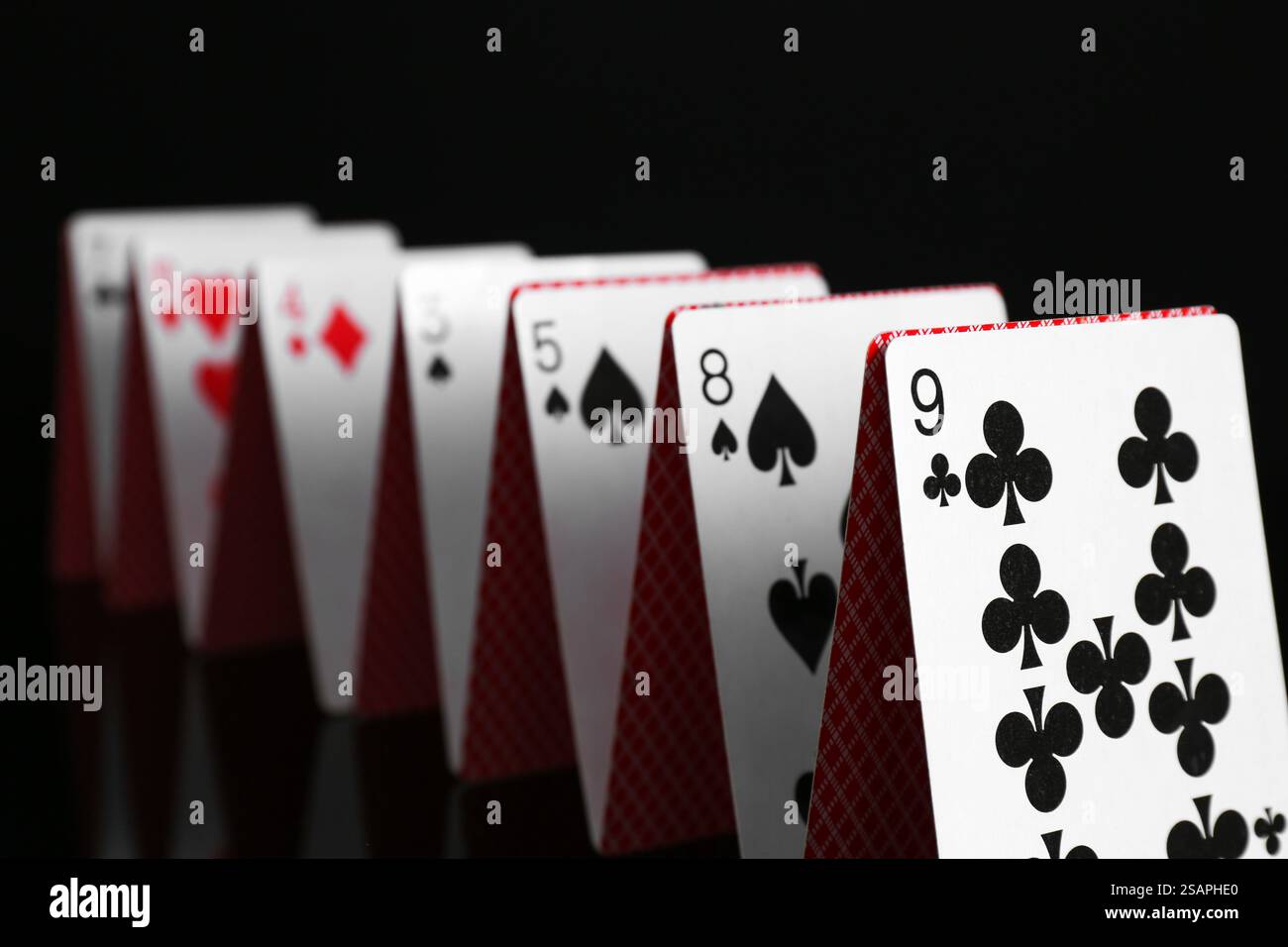 Row of business cards hi-res stock photography and images - Alamy