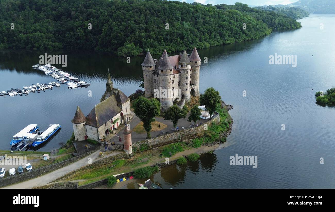 Drone photo chateau de val hi-res stock photography and images - Alamy