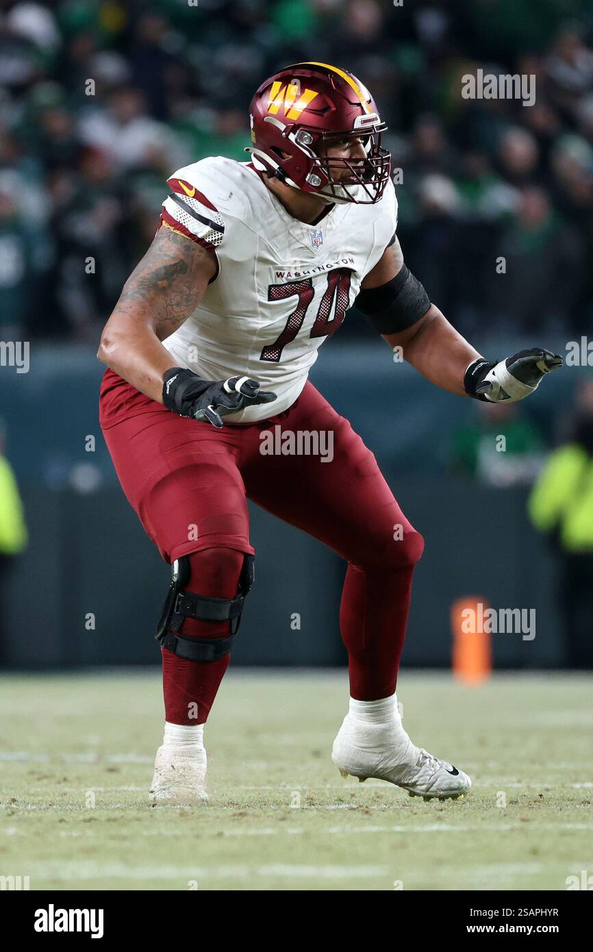 Washington Commanders offensive tackle Brandon Coleman (74) blocks ...