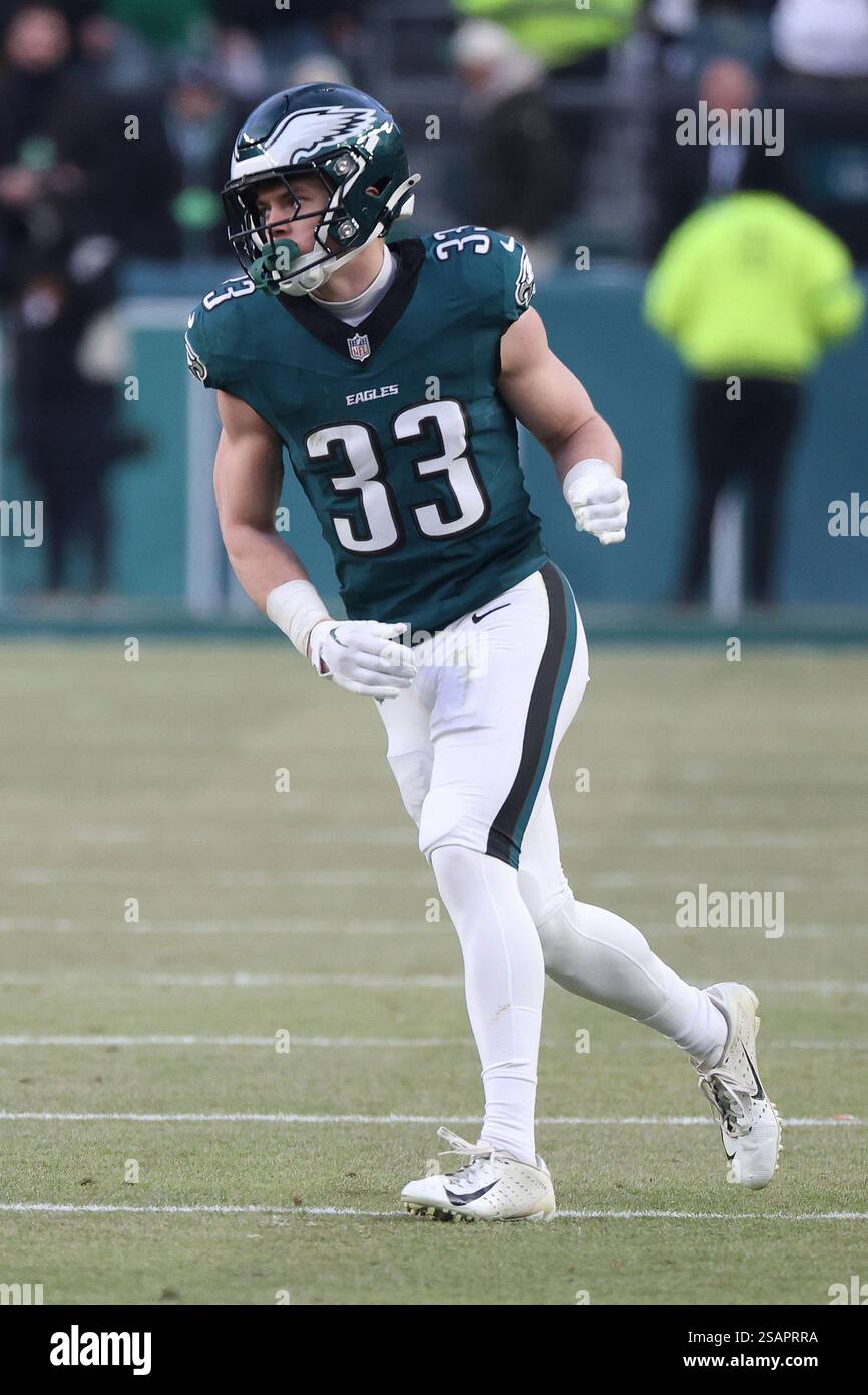 Philadelphia Eagles cornerback Cooper DeJean (33) rushes during the NFC ...