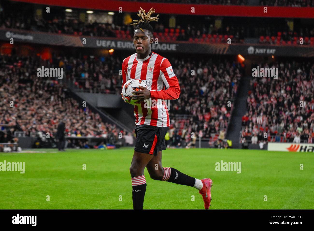 Bilbao, Spain, 30th January, 2025: Nico Williams (10) Athletic during ...