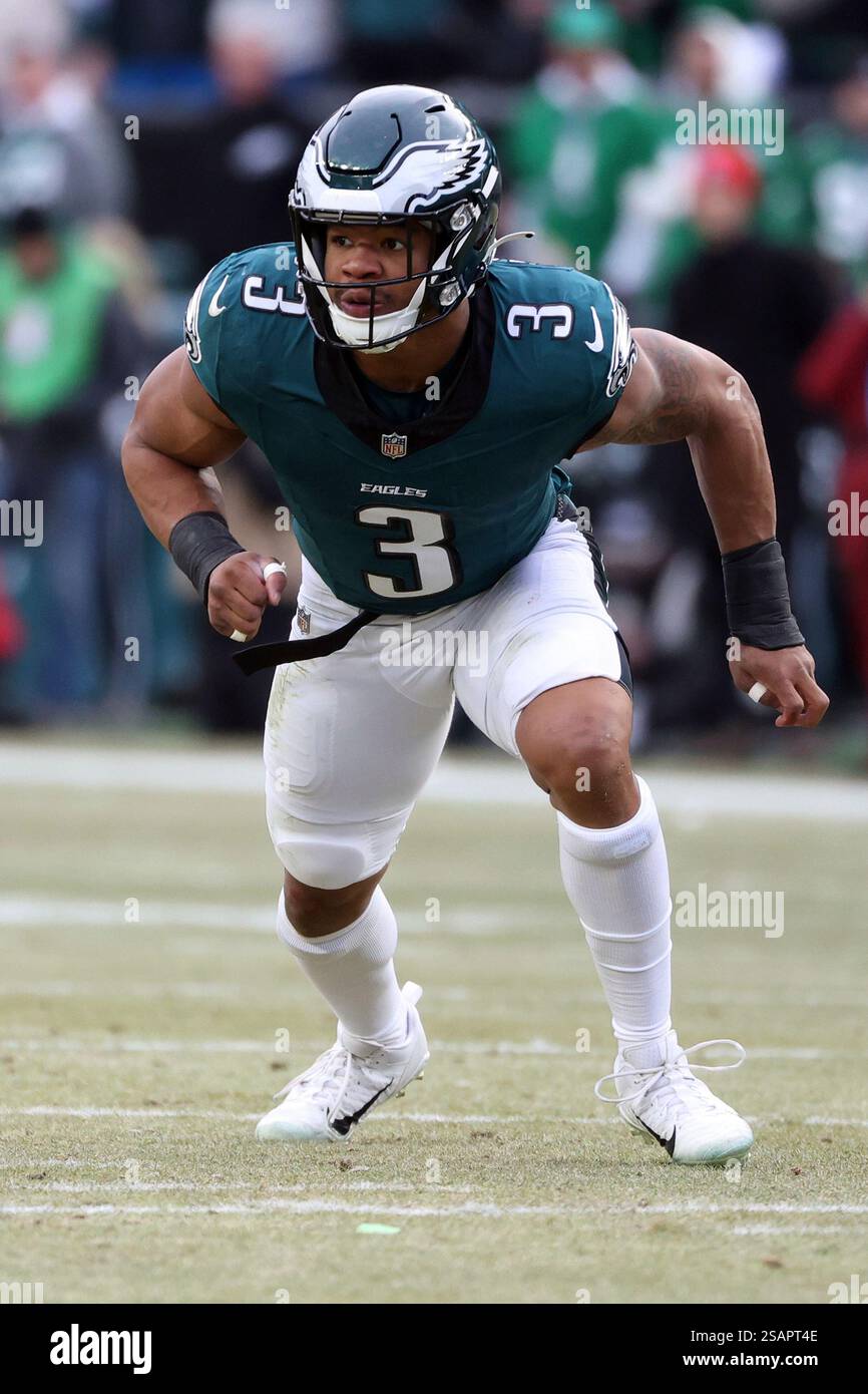 Philadelphia Eagles linebacker Nolan Smith Jr. (3) rushes during the ...
