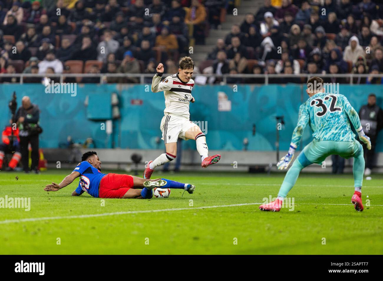 Alejandro Garnacho of Manchester United in action during the UEFA ...