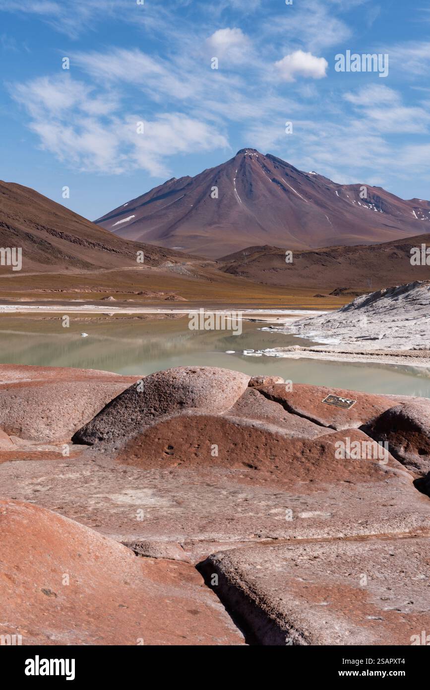 Piedras Rojas - Atacama - Chile: Photography highlighting the red stone ...