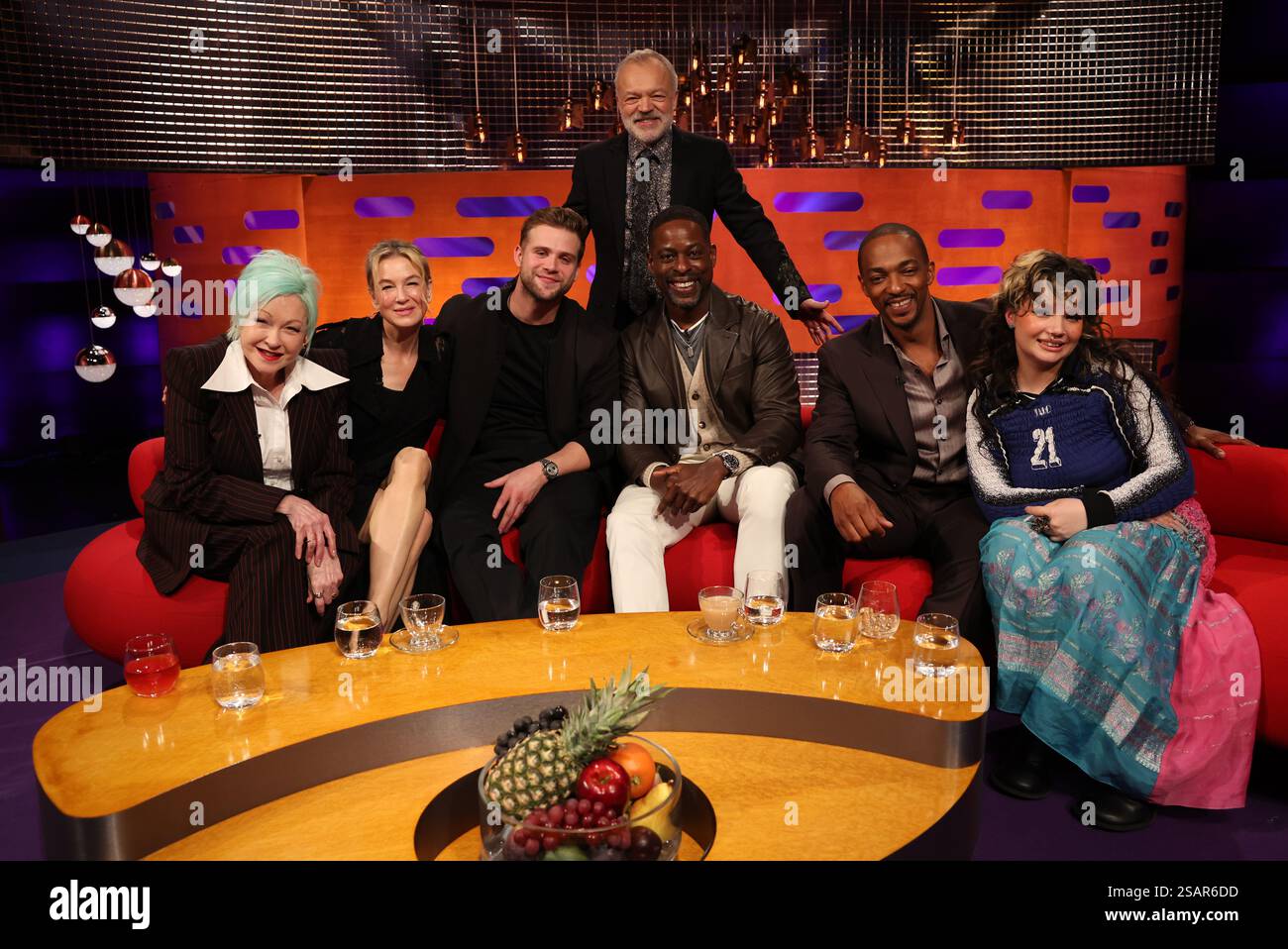 EDITORIAL USE ONLY. Host Graham Norton with (left to right) Cyndi Lauper, Renee Zellweger, Leo ...