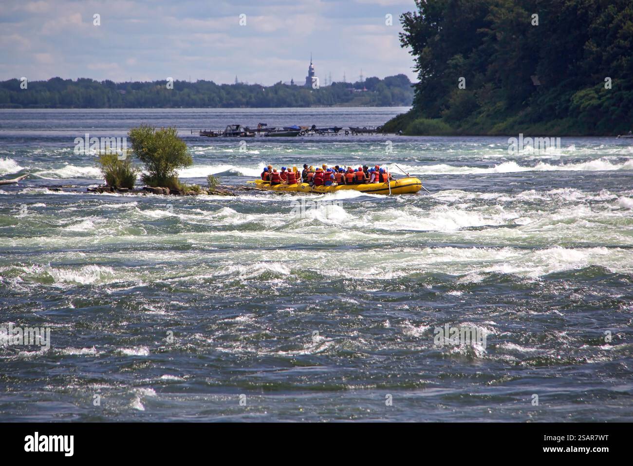 Lake George Steamboat Dock and Scenic Waterfront Stock Photo - Alamy