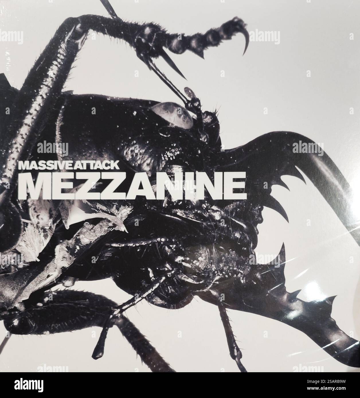 Mezzanine massive attack hi-res stock photography and images - Alamy