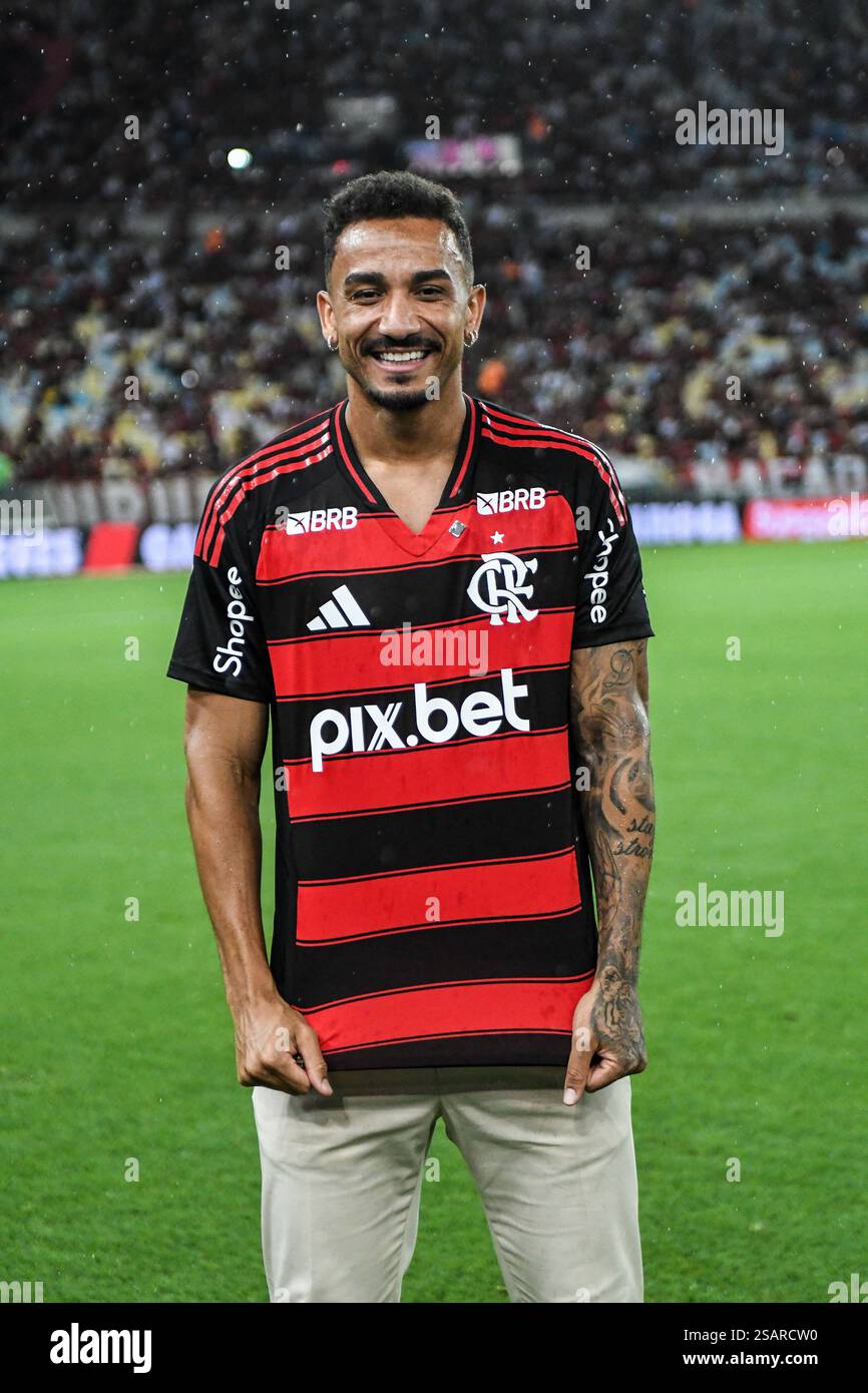 RIO DE JANEIRO, RJ - 30.01.2025: FLAMENGO X SAMPAIO CORREA - Danilo during Flamengo x Sampaio ...