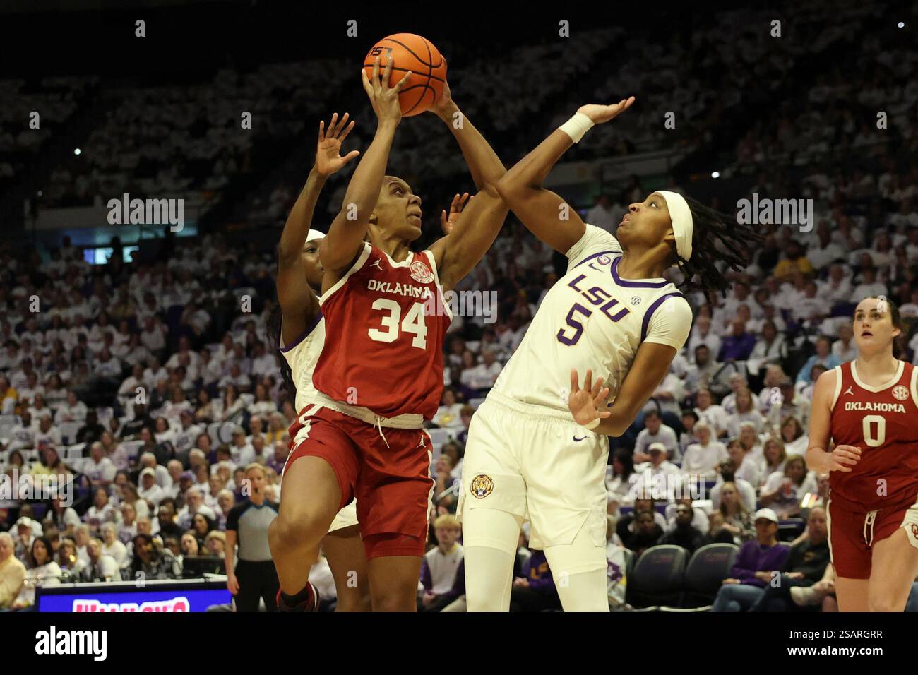 Baton Rouge, United States. 30th Jan, 2025. Oklahoma Sooners forward ...