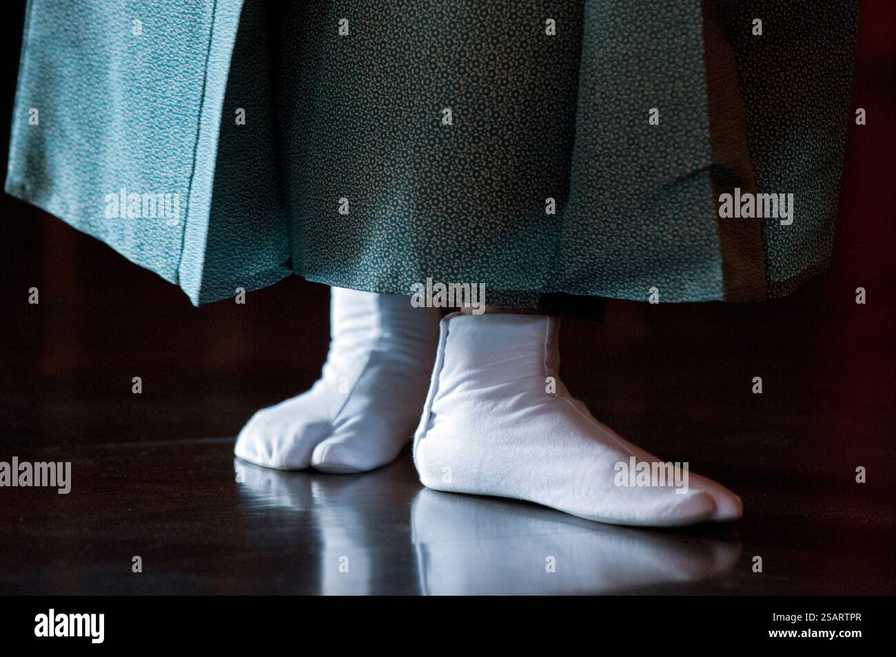 Japanese Noh play combines traditional dance-drama, acting and music to ...