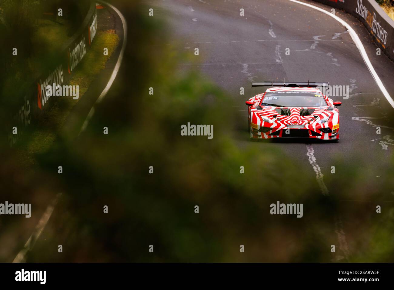 Bathurst, Australia. 31st Jan, 2025. The #93 Wall Racing Lamborghini ...