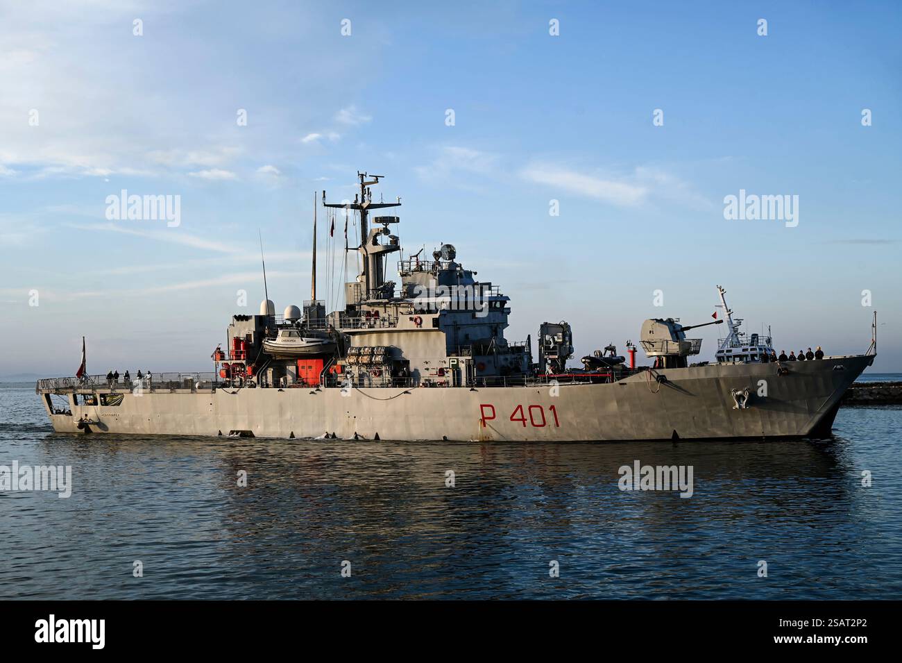 The navy ship Cassiopea arriving in the port. 49 migrants, from ...