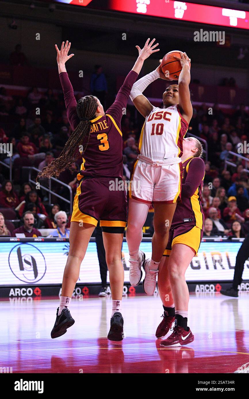 LOS ANGELES, CA - JANUARY 30: USC Trojans guard Malia Samuels (10 ...