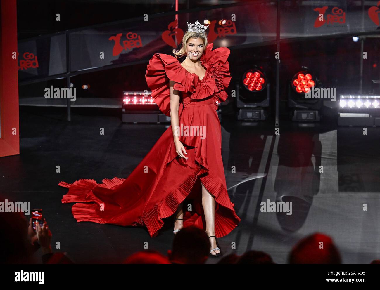 Miss America Abbie Stockard walks the runway at the American Heart ...