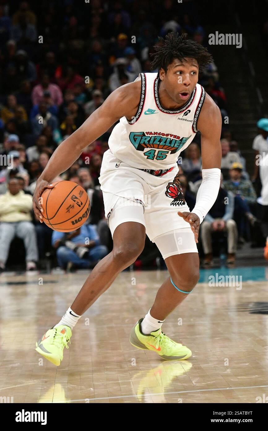 Memphis Grizzlies forward GG Jackson II (45) handles the ball in the ...