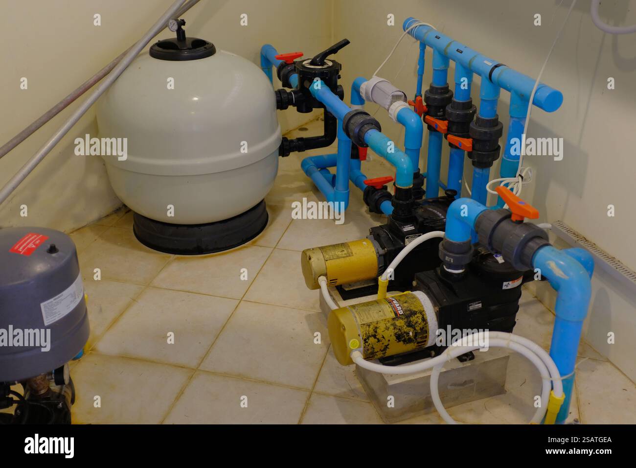 A salt water plumbing system with a chlorinator to make chlorine ...