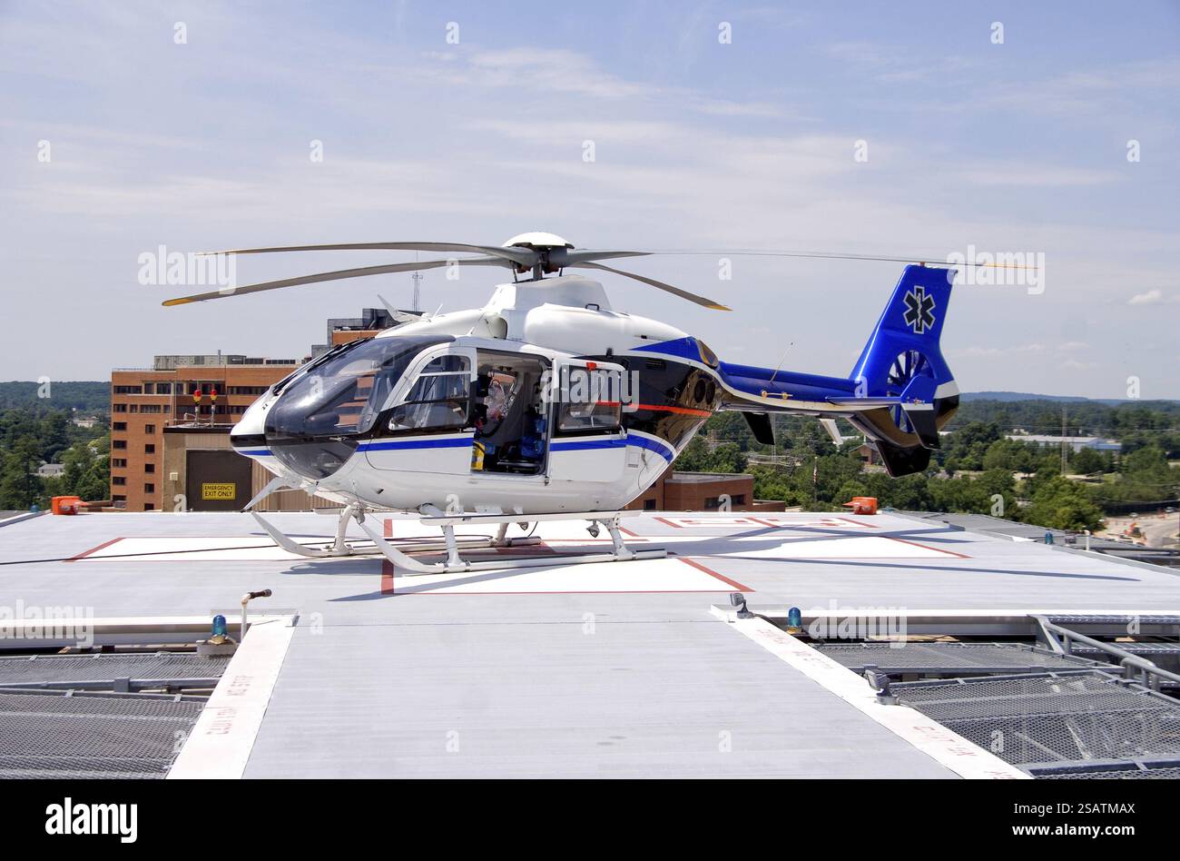 A mobile flying ambulance better known as a life flight Stock Photo - Alamy