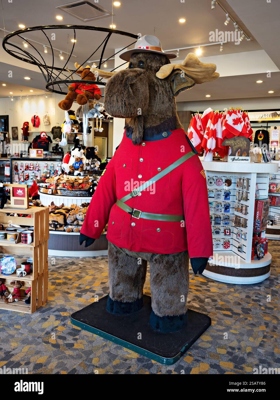 Niagara Falls, Canada / The Maple Leaf Place tourist attraction, with ...