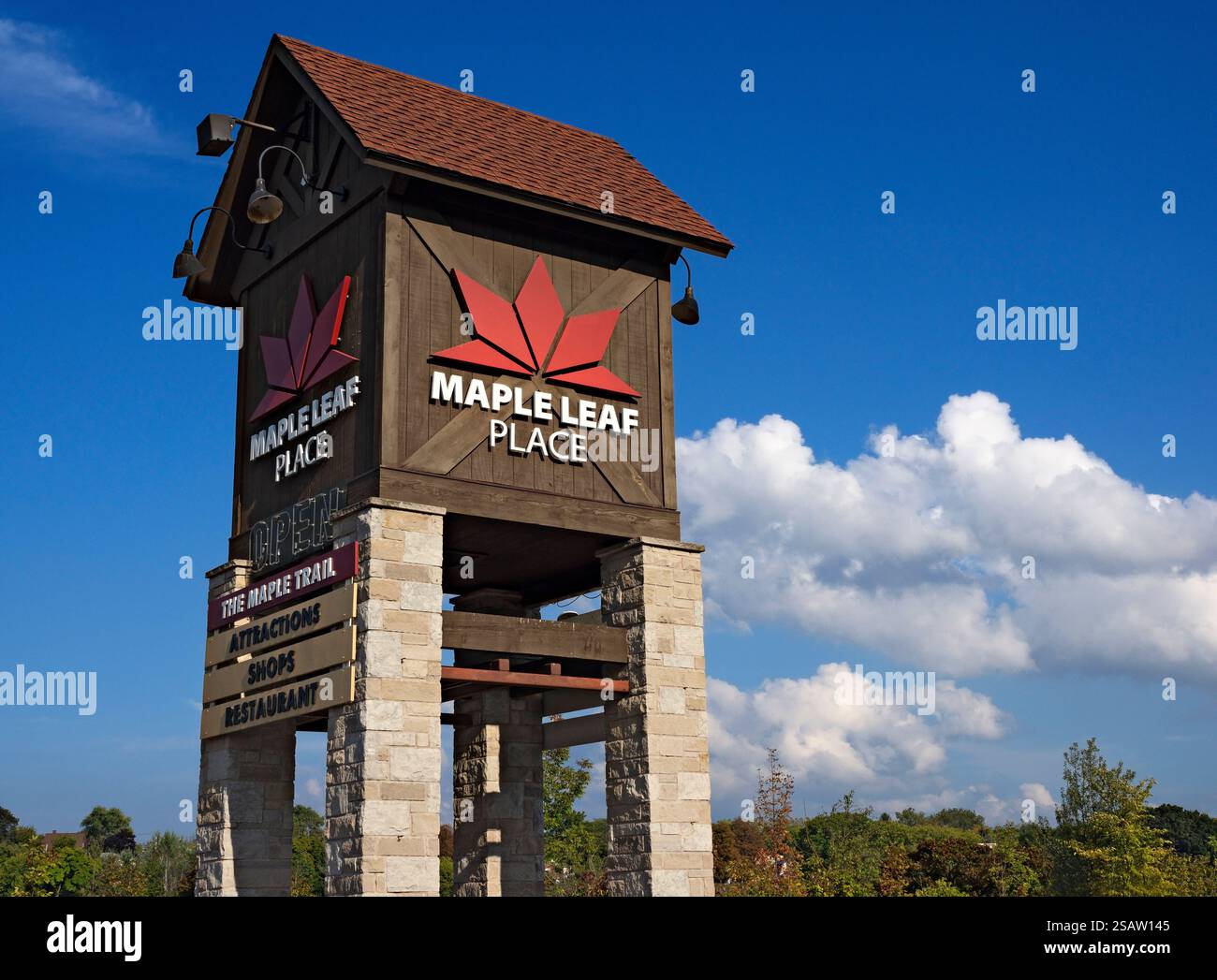 Niagara Falls, Canada / The Maple Leaf Place tourist attraction, with Canadian themed souvenirs ...