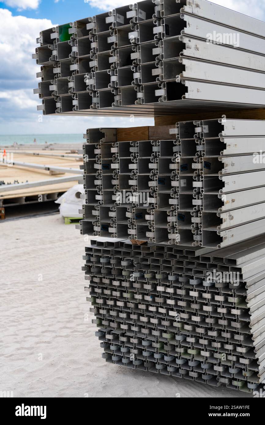 Aluminum building manufacture. Aluminum extrusion profile. Construction ...